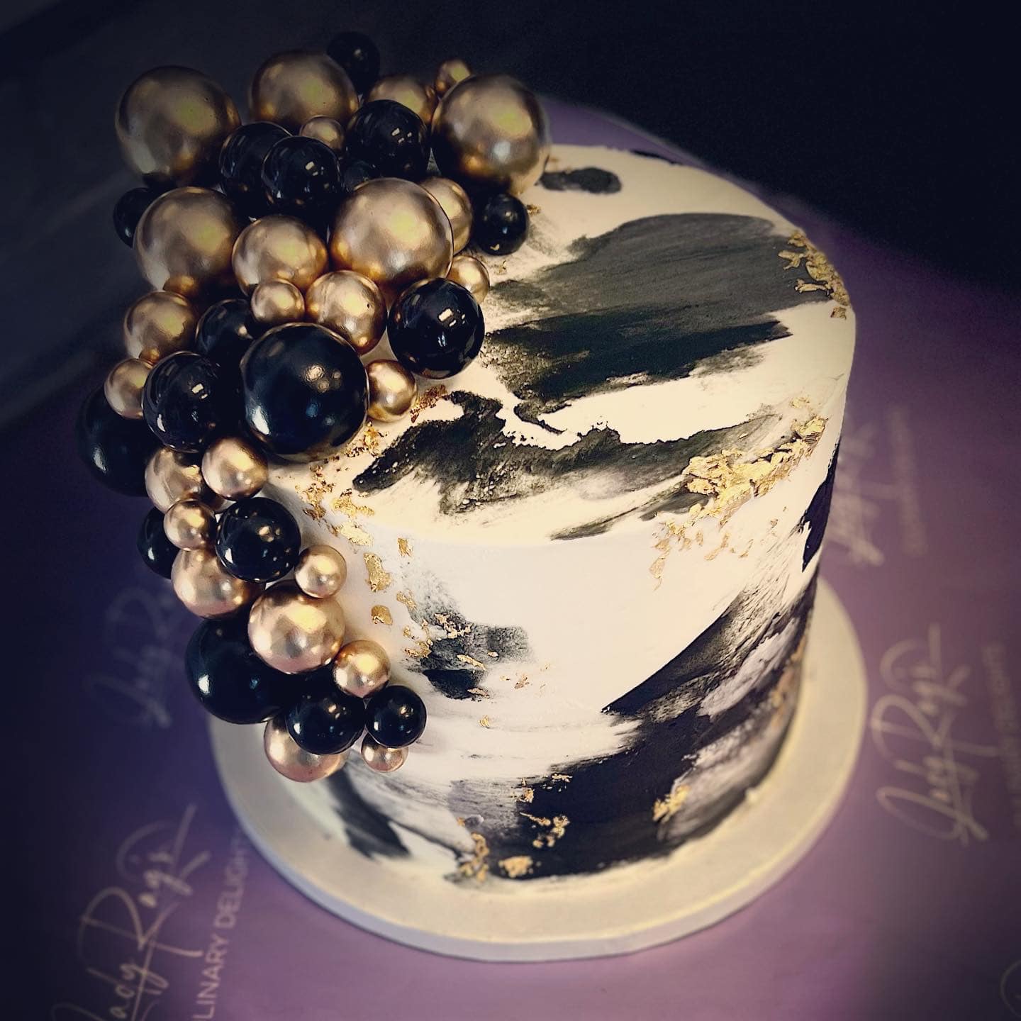 Ombre, Watercolor & Spackle Cakes – Lady Ray's Culinary Delights